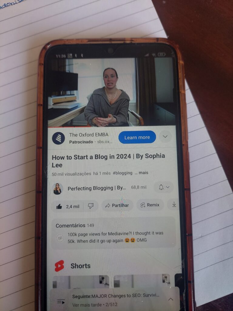 20 Easy At Home Photoshoot Ideas To Try Now - The Princientist